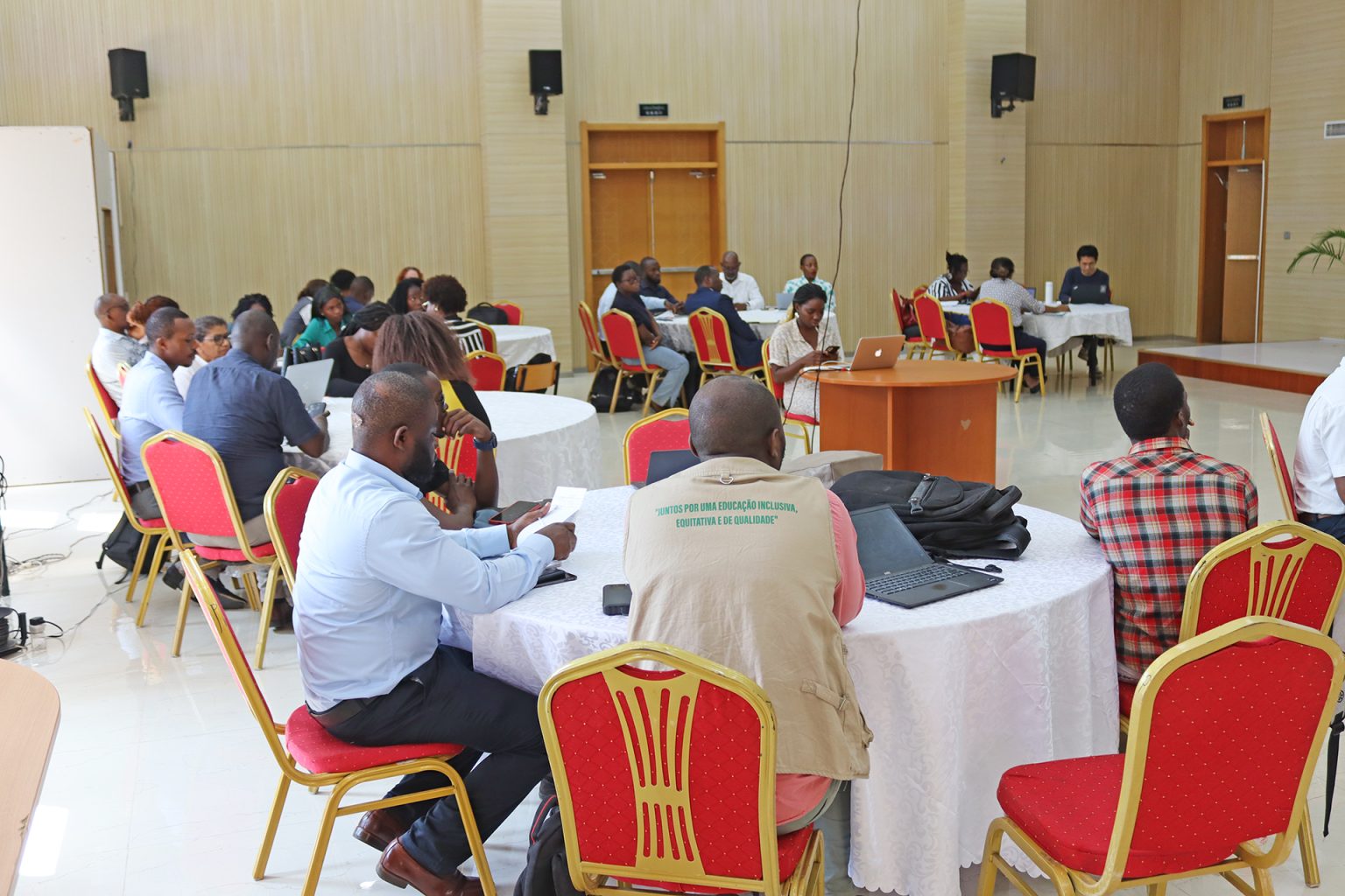 ECA discute transformação digital no ensino básico – Universidade ...